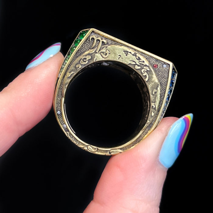 Colored gems galore at the 2022 AGTA Spectrum Awards.